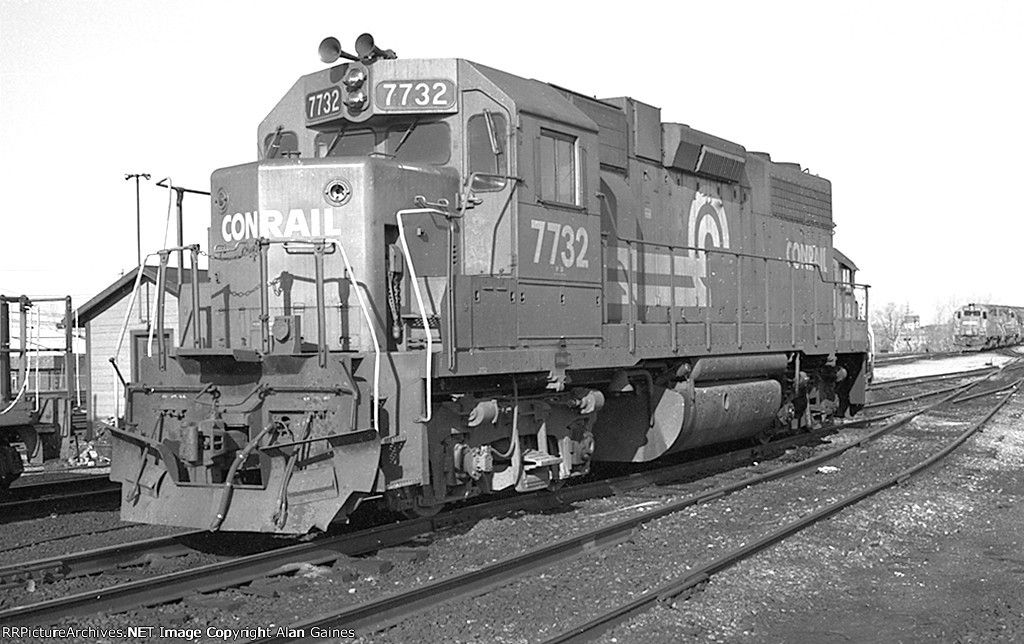 CR GP38 7732